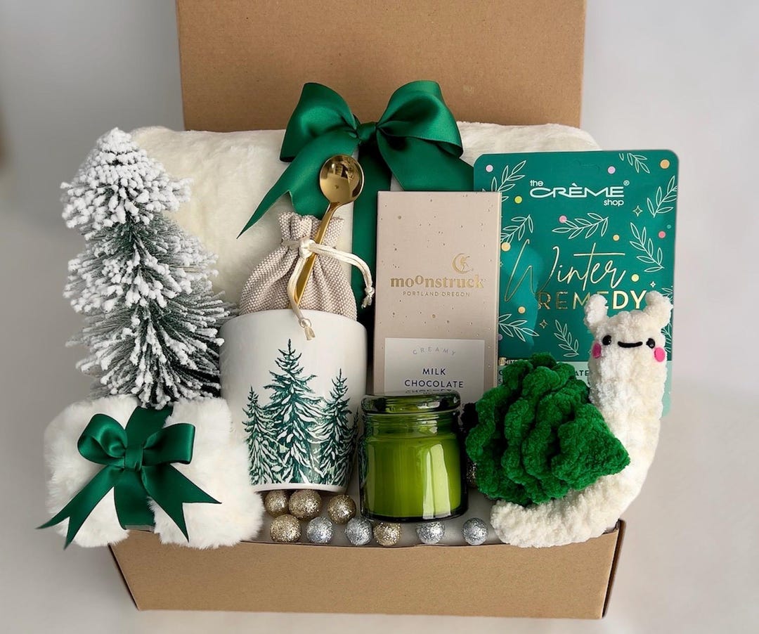 Holiday Gift Box Cozy Winter Spa Gift Christmas Gift Set Luxury Holiday ...
