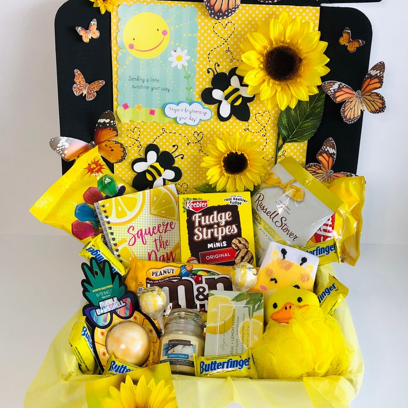 Sunshine Gift Box - 60+ Gift Ideas for 2025