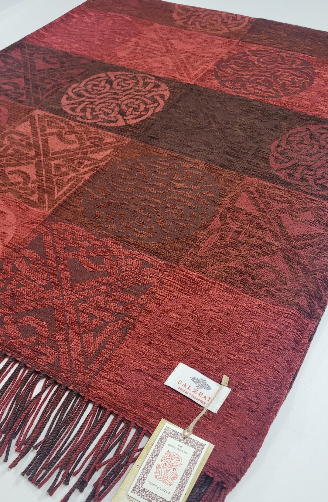 Calzeat Made in Scotland Jacquard Woven Celtic Knot Russet Throw - Etsy
