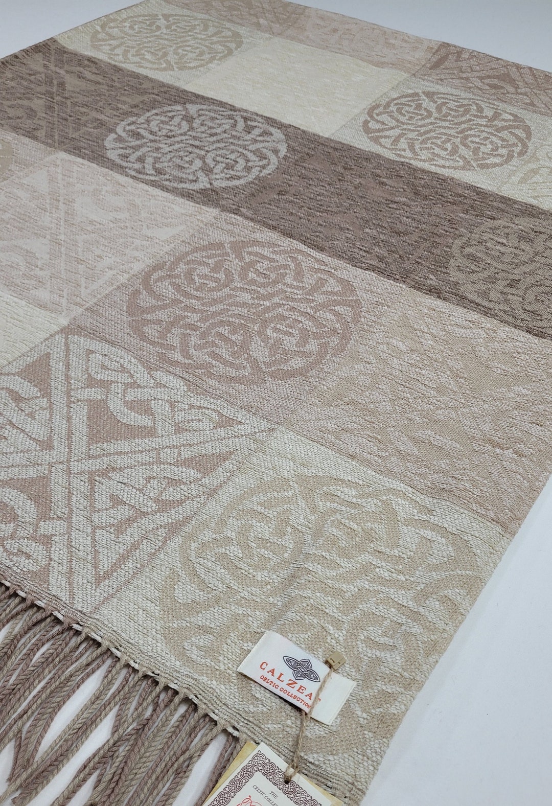Calzeat Made in Scotland Jacquard Woven Celtic Knot Linen Throw - Etsy