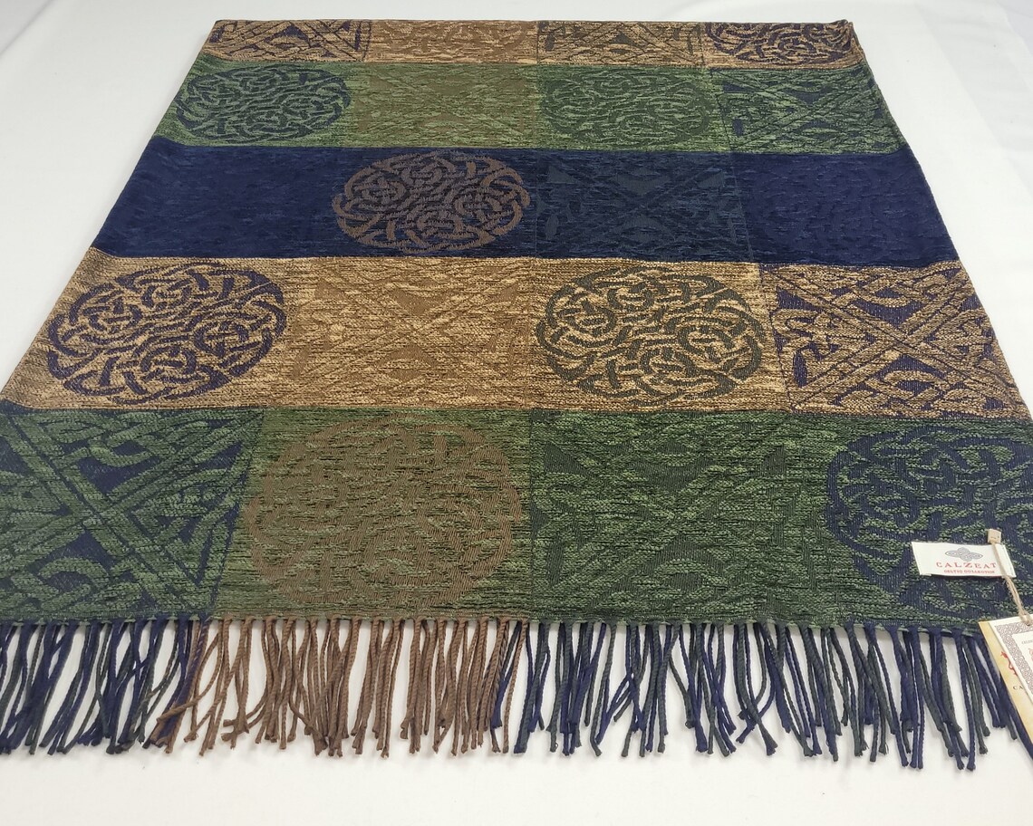 Calzeat Made in Scotland Jacquard Woven Celtic Knot Clansman Throw - Etsy