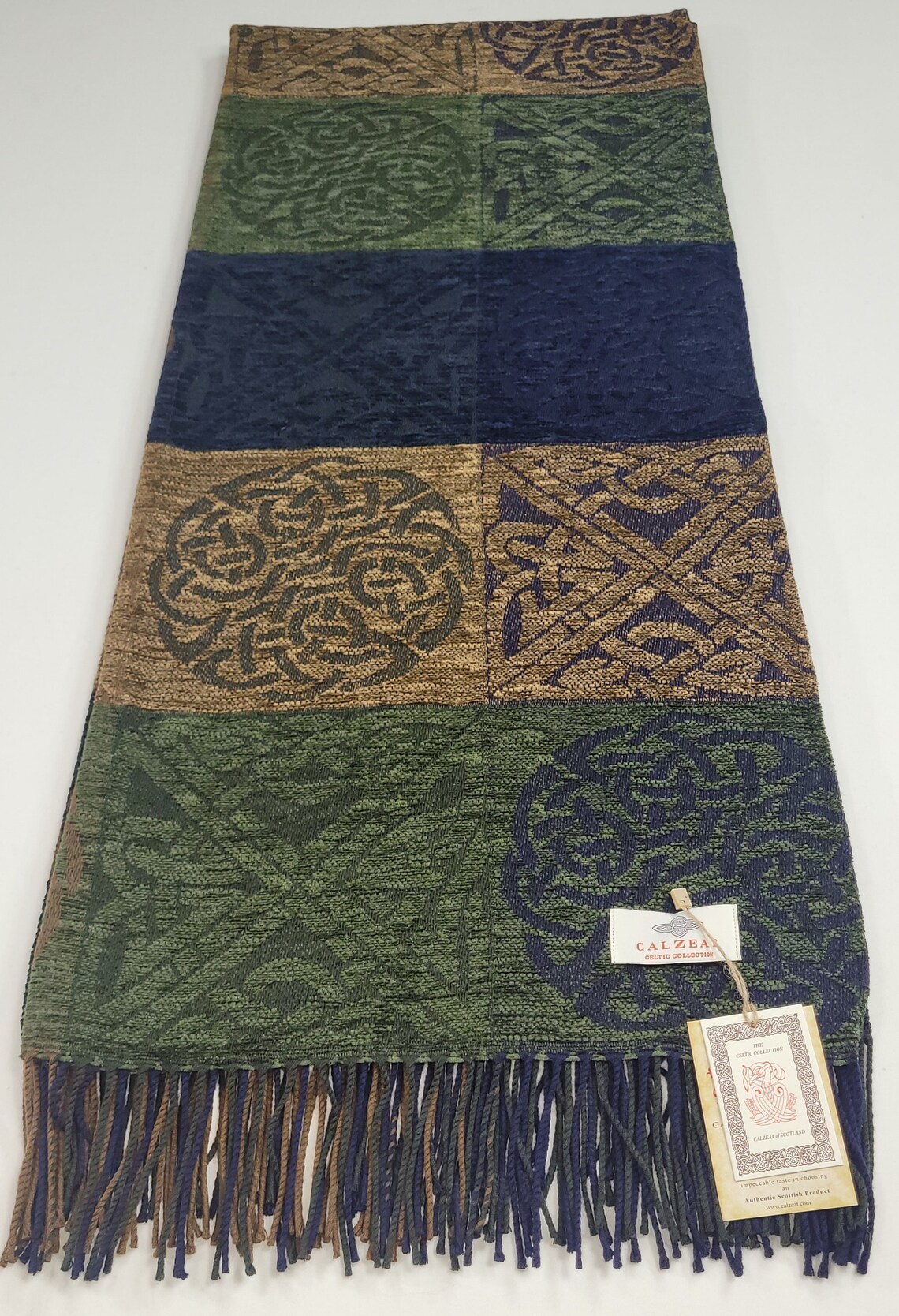 Calzeat Made in Scotland Jacquard Woven Celtic Knot Clansman Throw - Etsy