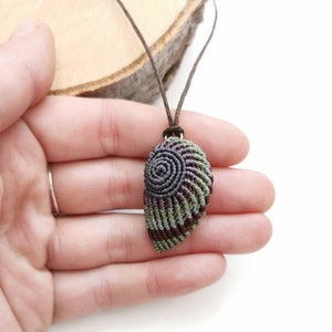 Macrame Shell Necklace, Nautilus Pendant, Snail Shell, Ammonite Fossil ...