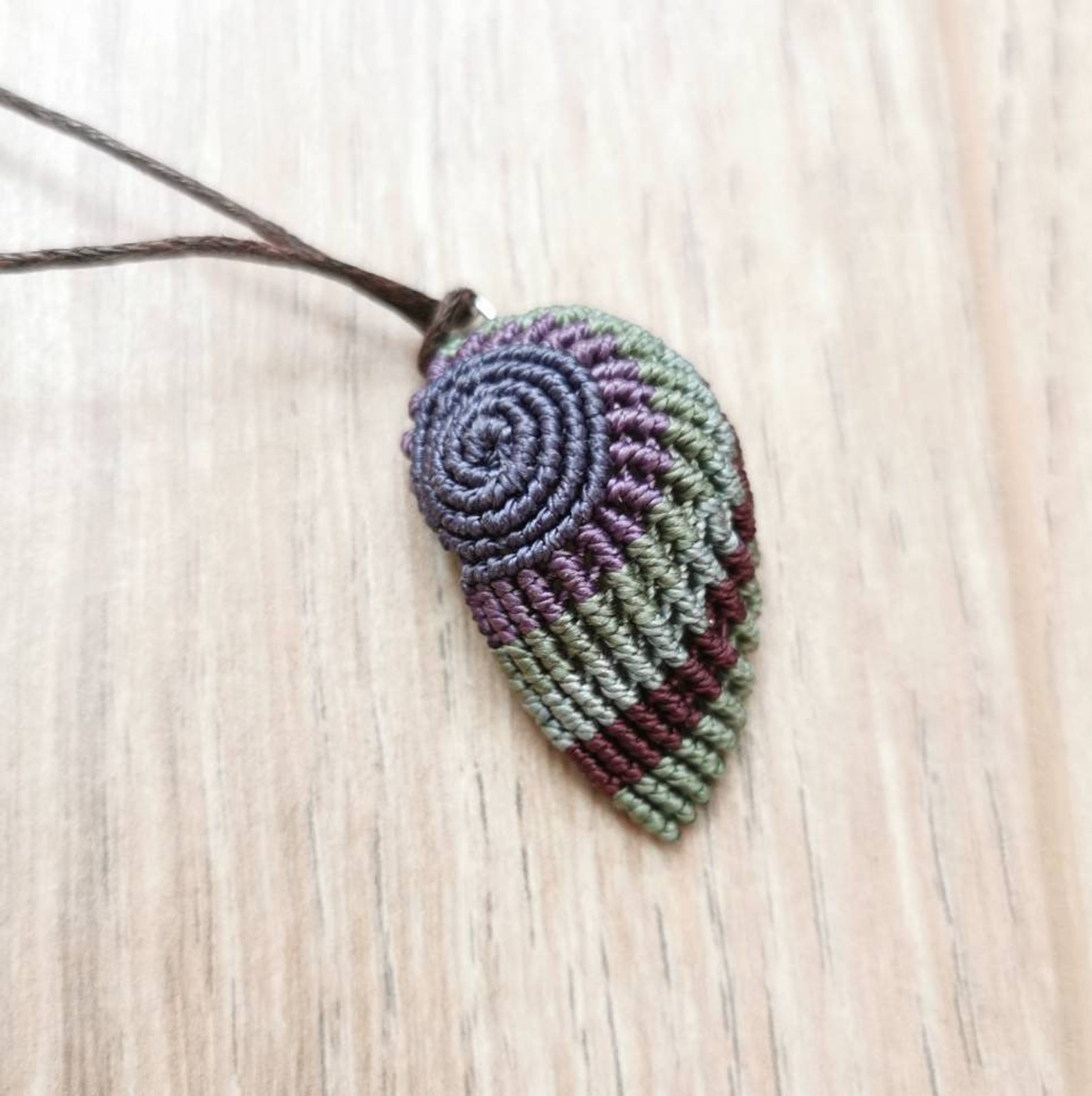 Macrame Shell Necklace, Nautilus Pendant, Snail Shell, Ammonite Fossil ...