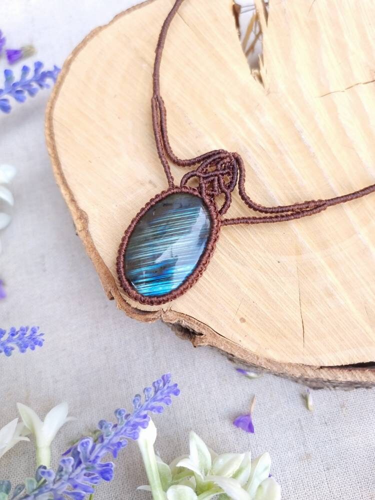 Labradorite Macrame Gemstone Necklace, Macrame Crystal Pendant ...
