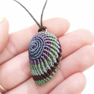 Macrame Shell Necklace, Nautilus Pendant, Snail Shell, Ammonite Fossil ...