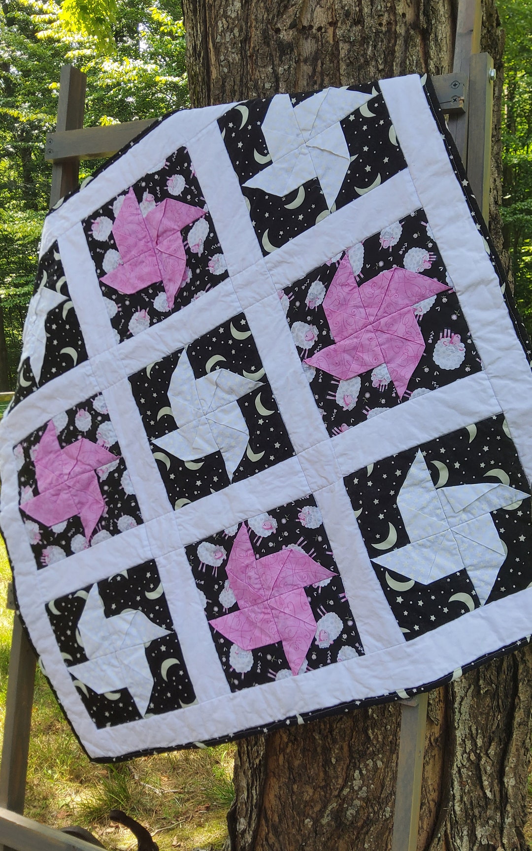 Bedtime Sheep Moon & Stars Pinwheel Quilt, Baby Comforter, Baby Quilt ...