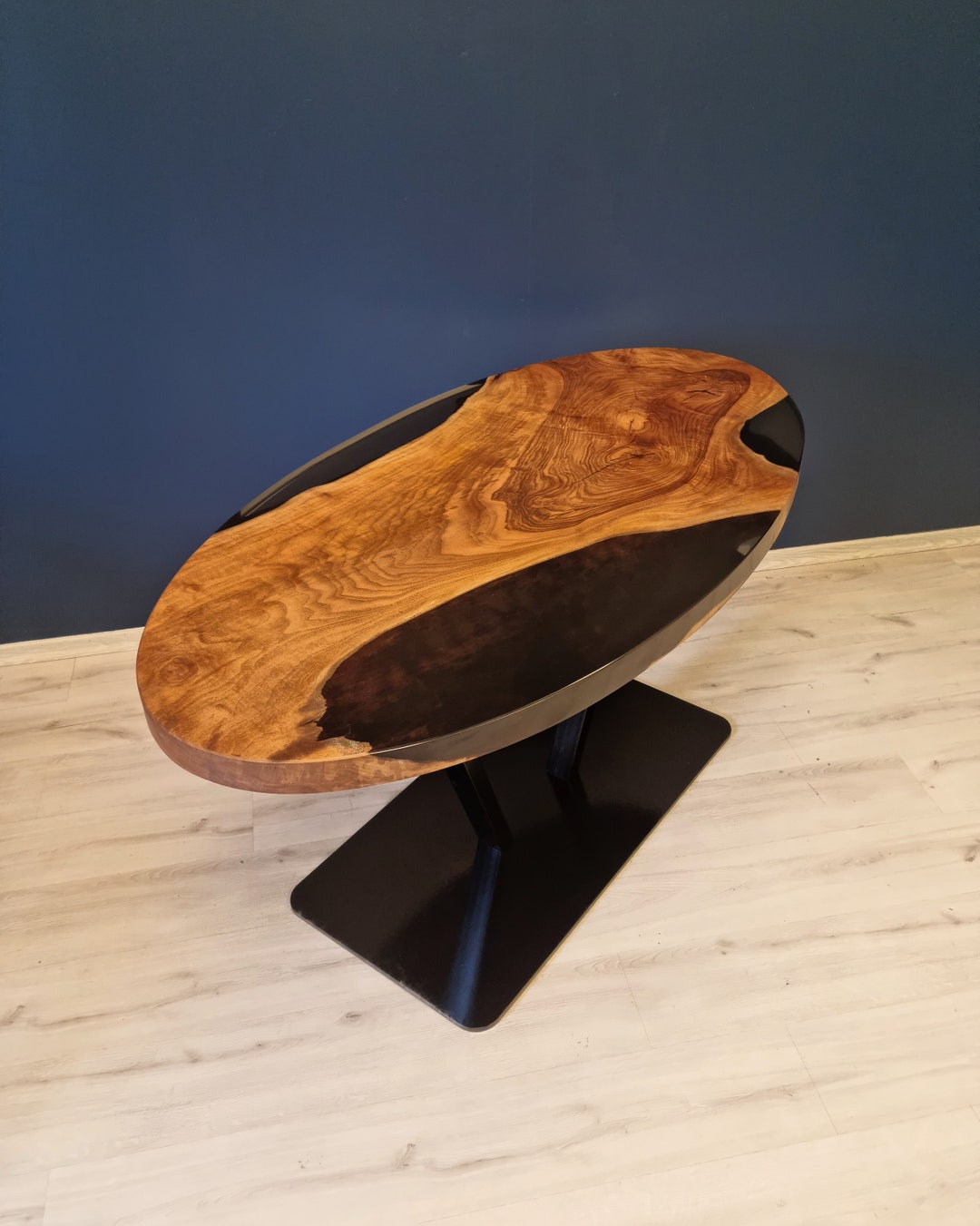 Custom Smoke Epoxy Oval Table, Epoxy Resin Table, Walnut Dining Table ...