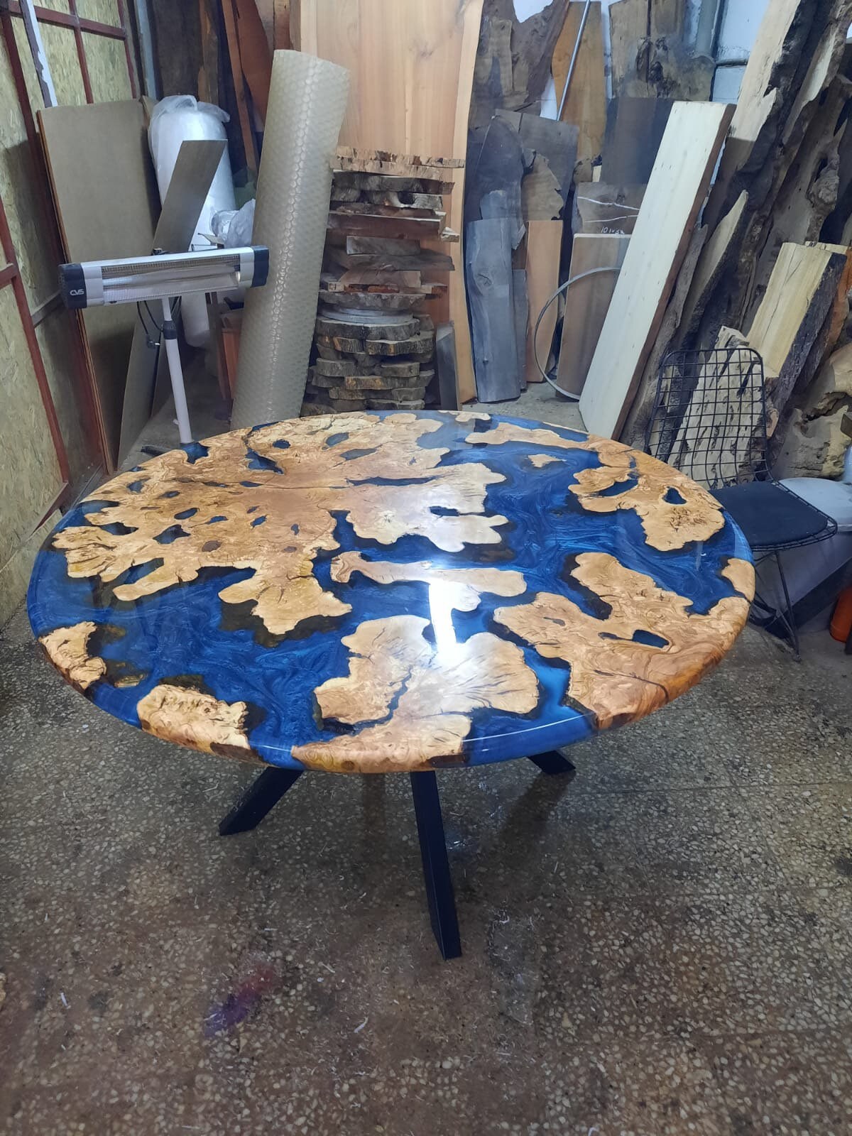 Custom Round Epoxy Table Resin Dining Table With Olive Round - Etsy