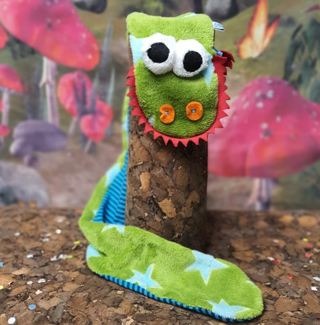 Kalle the Crocodile Hand Puppet Scarf - Etsy