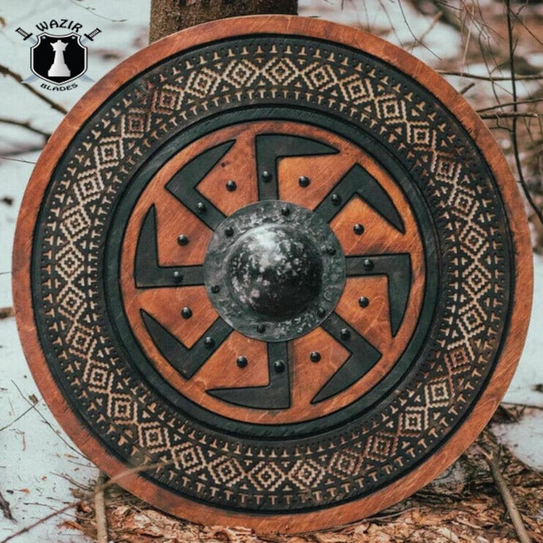 Escudo Kolovrat tallado // Escudo vikingo del sol eslavo // - Etsy México