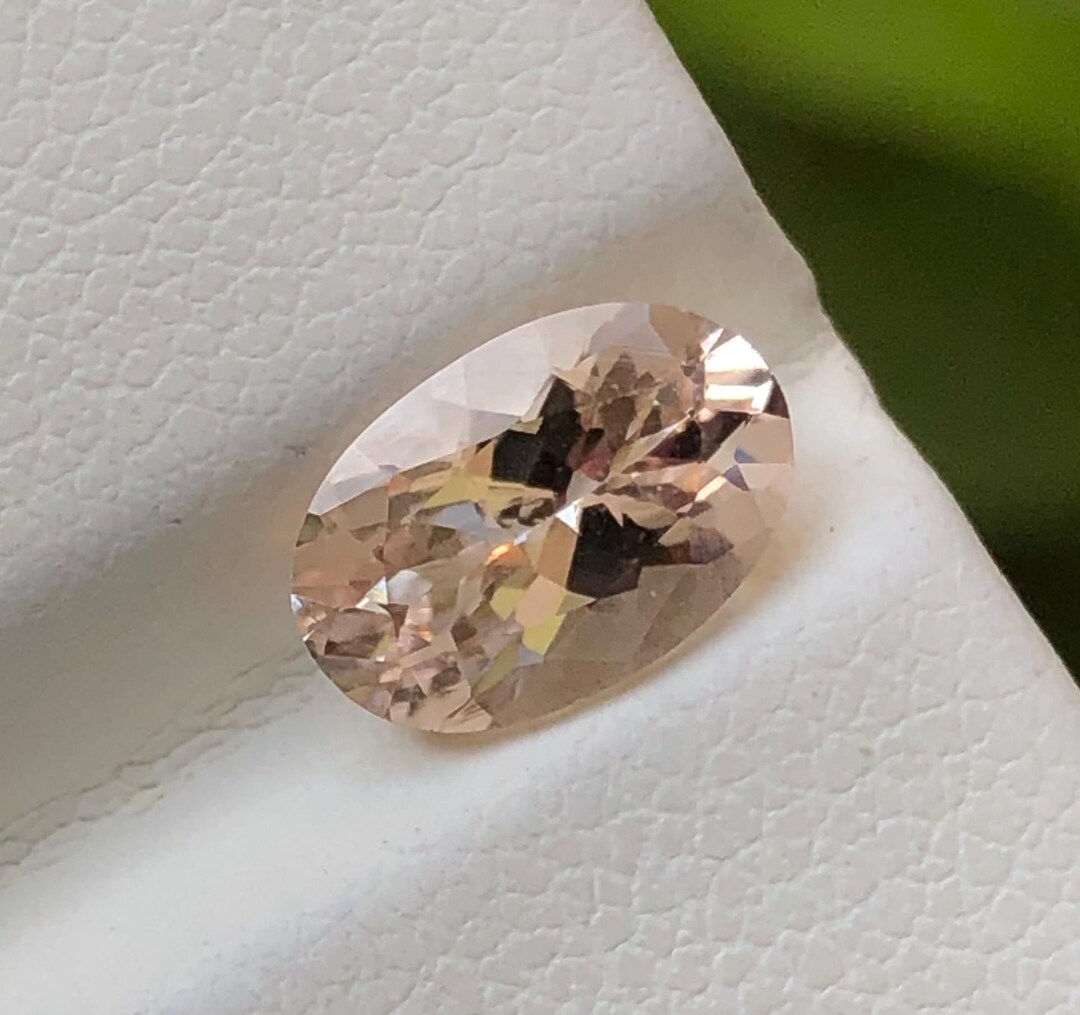 Peach-pink Oval Morganite: June Birthstone, 1.20 Ct (9x6x4mm) - Etsy