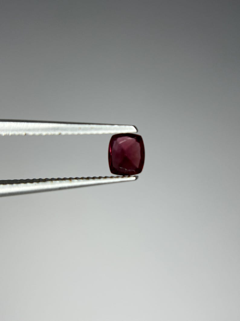 Natural Red Spinel (pomegranate Colour Spinel) 0.40 Carat Cushion Cut ...