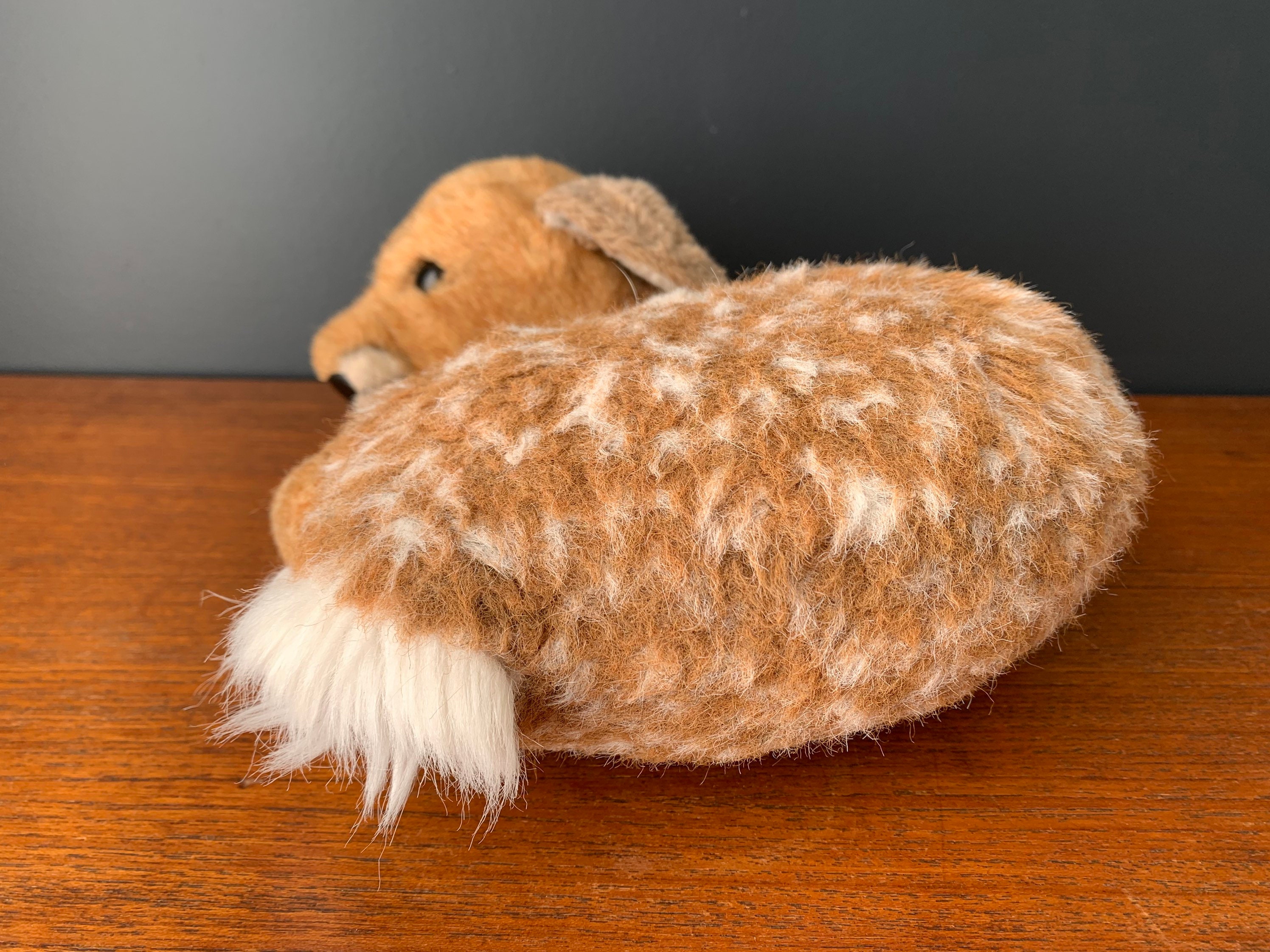 Mid Century Steiff Resting Sleeping Deer Fawn ref.1439 | Etsy