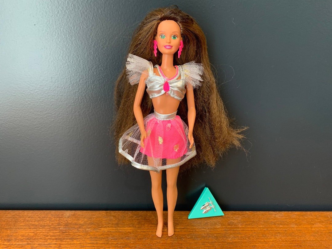 1990s Sindy Doll Extra Long Hair Brunette Wearing 1995 Earring Etsy
