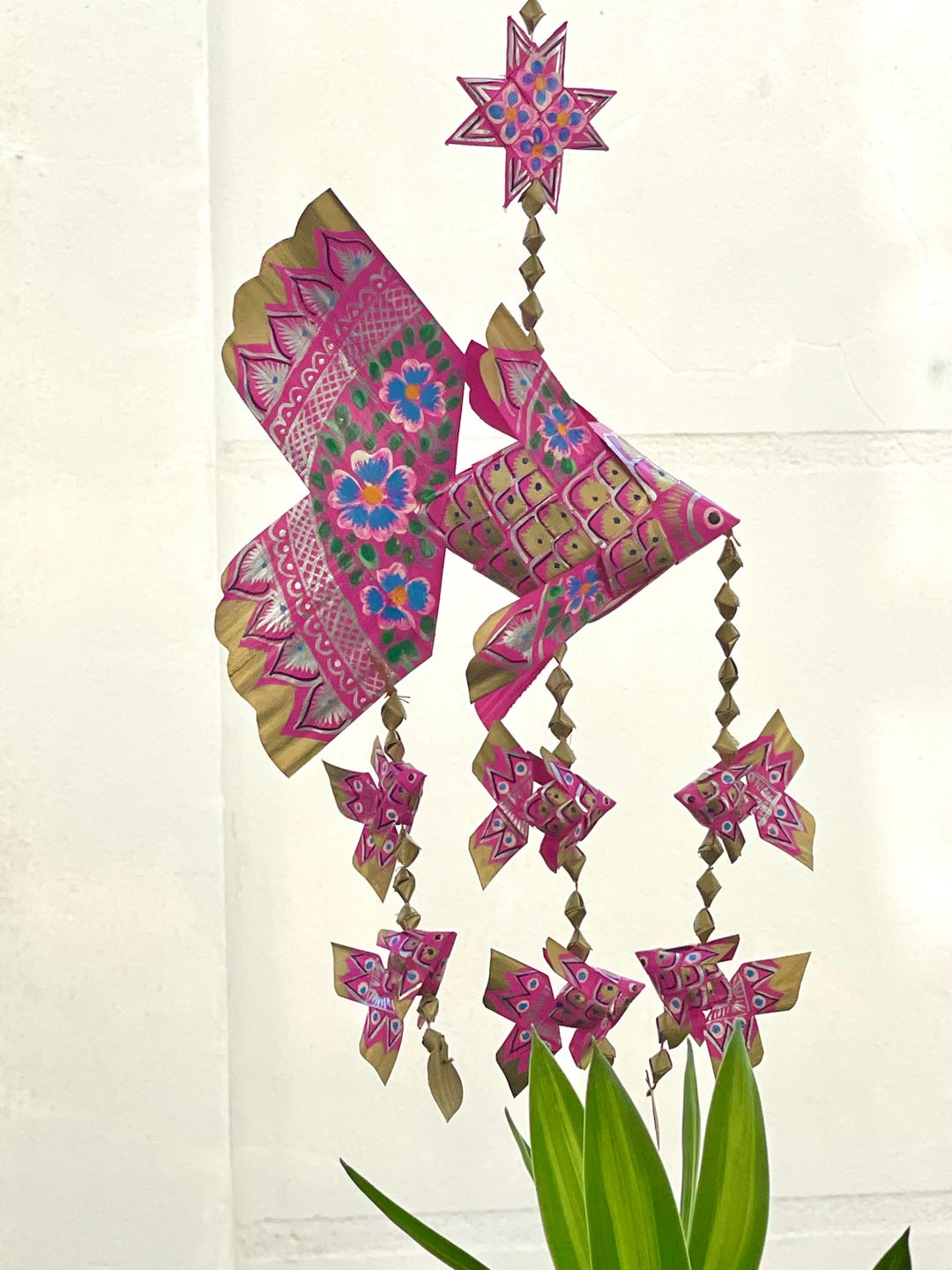 Pink Mobile Weaving Palm Leaf Fish With Gold Pattern for Decoration - Etsy