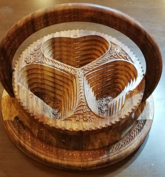 Nesting / Folding Wooden Fruit Bowl / Basket of Three Heart - Etsy