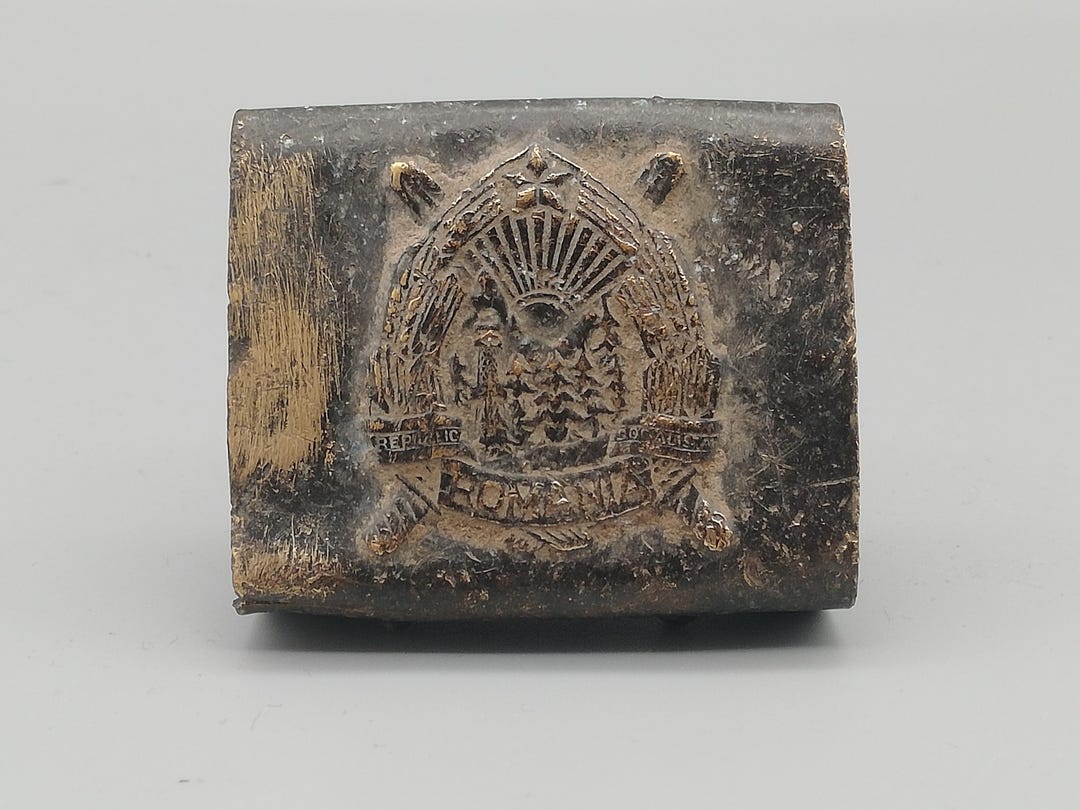 1970's Military Belt Buckle W/ Emblem of the Socialist Republic of ...