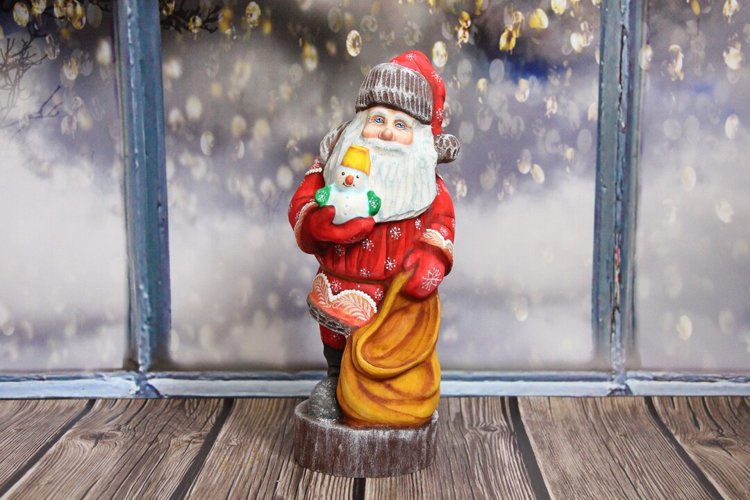 MADE IN UKRAINE Wooden Hand Carved Santa 9.25 Father Frost Ukrainian ...