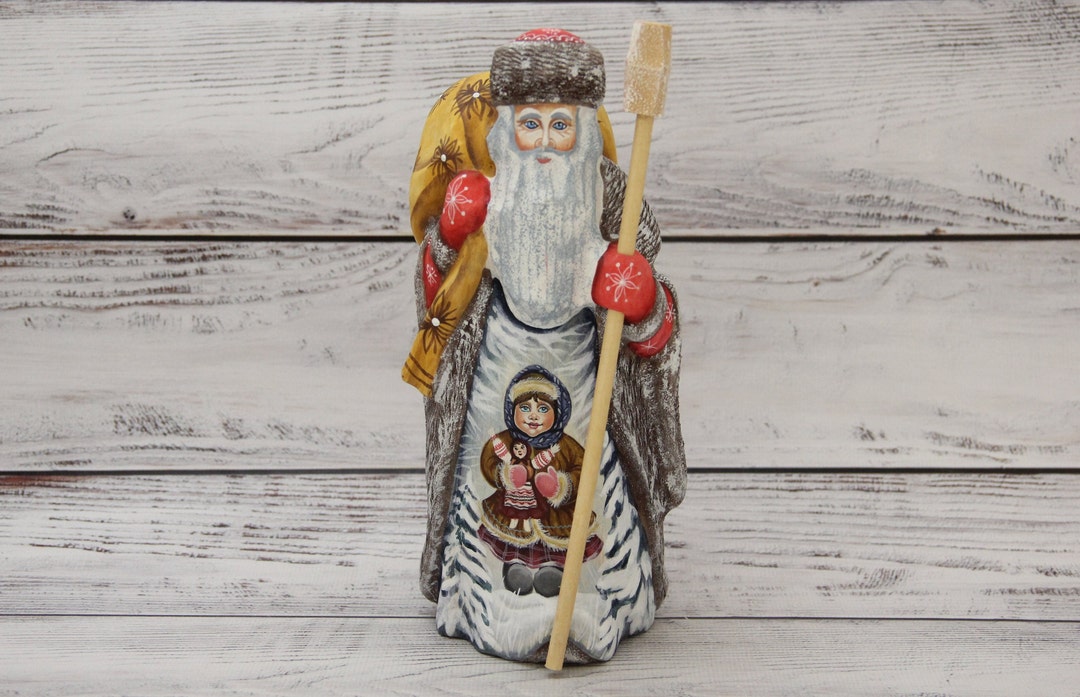 MADE IN UKRAINE Wooden Hand Carved Santa 8.26 Father Frost Ukrainian ...
