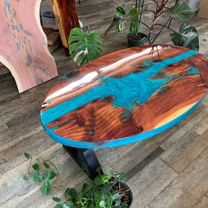 Epoxy River Table Oval , Live Edge Cedar Epoxy Table, Epoxy Resin Table, River Table, Resin ...