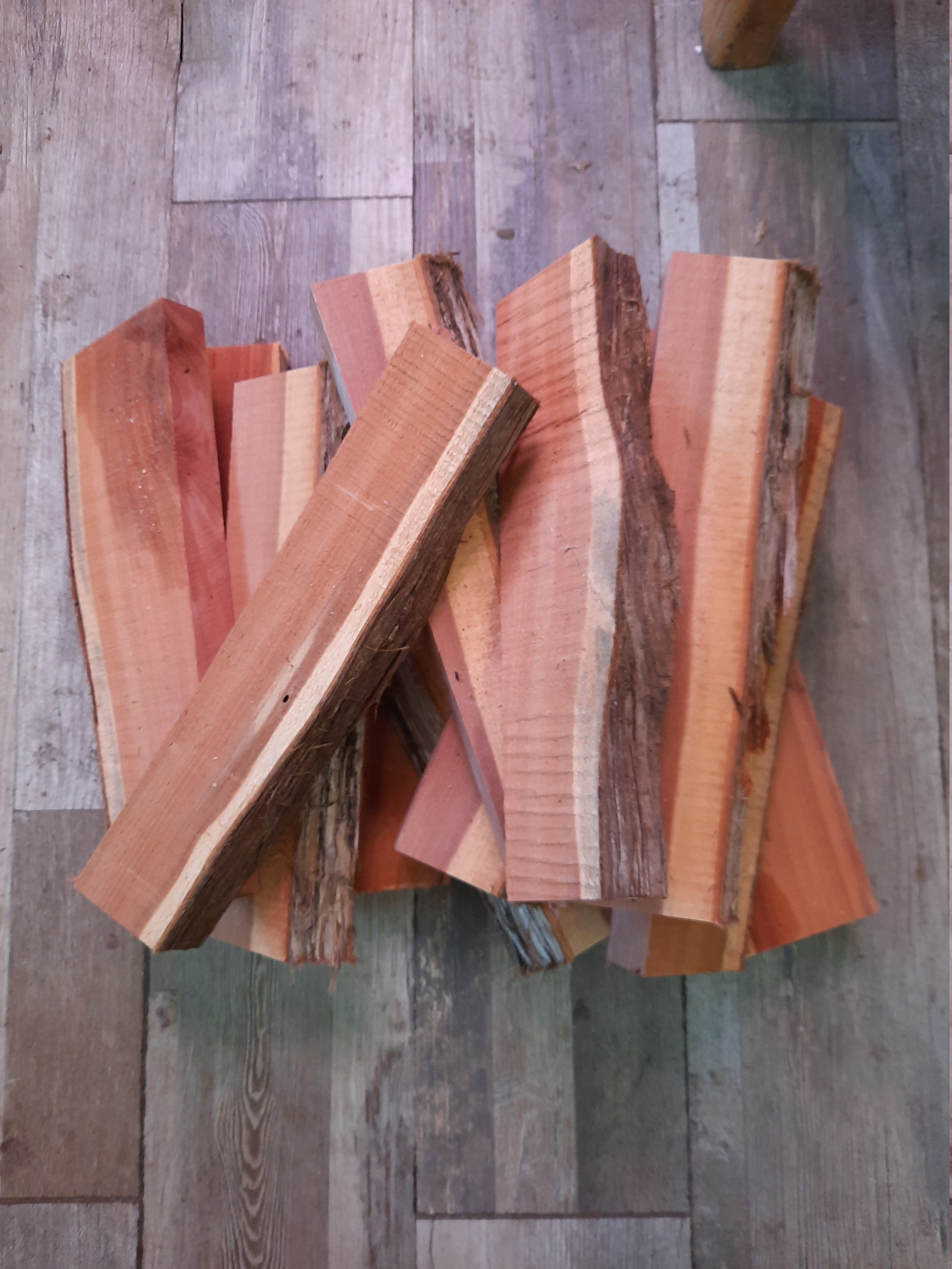 Eastern Aromatic Red Cedar Kindling Red Cedar Sticks Cedar | Etsy