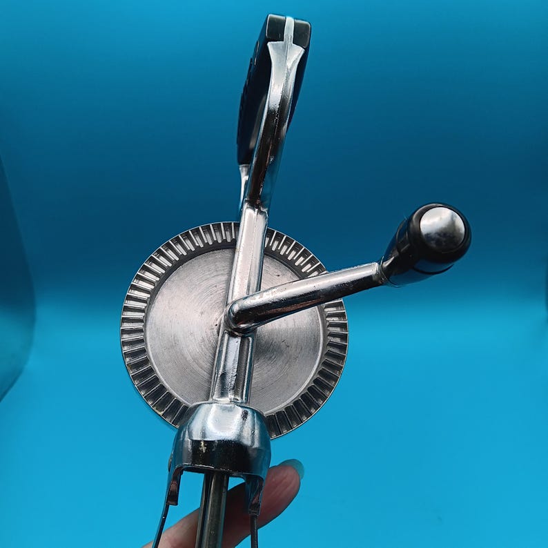 Vintage FLINT Best Egg Beater Rotary Hand Mixer Whisk Stainless Steel ...
