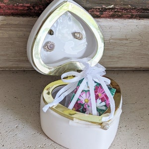 HEART TREASURE BOX Porcelain Shell - White With Seashell Seed Packet ...