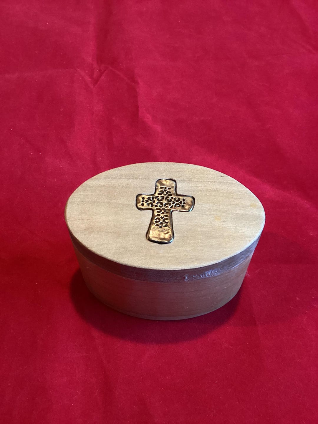 Small Oval Box With Cross Insert - Etsy