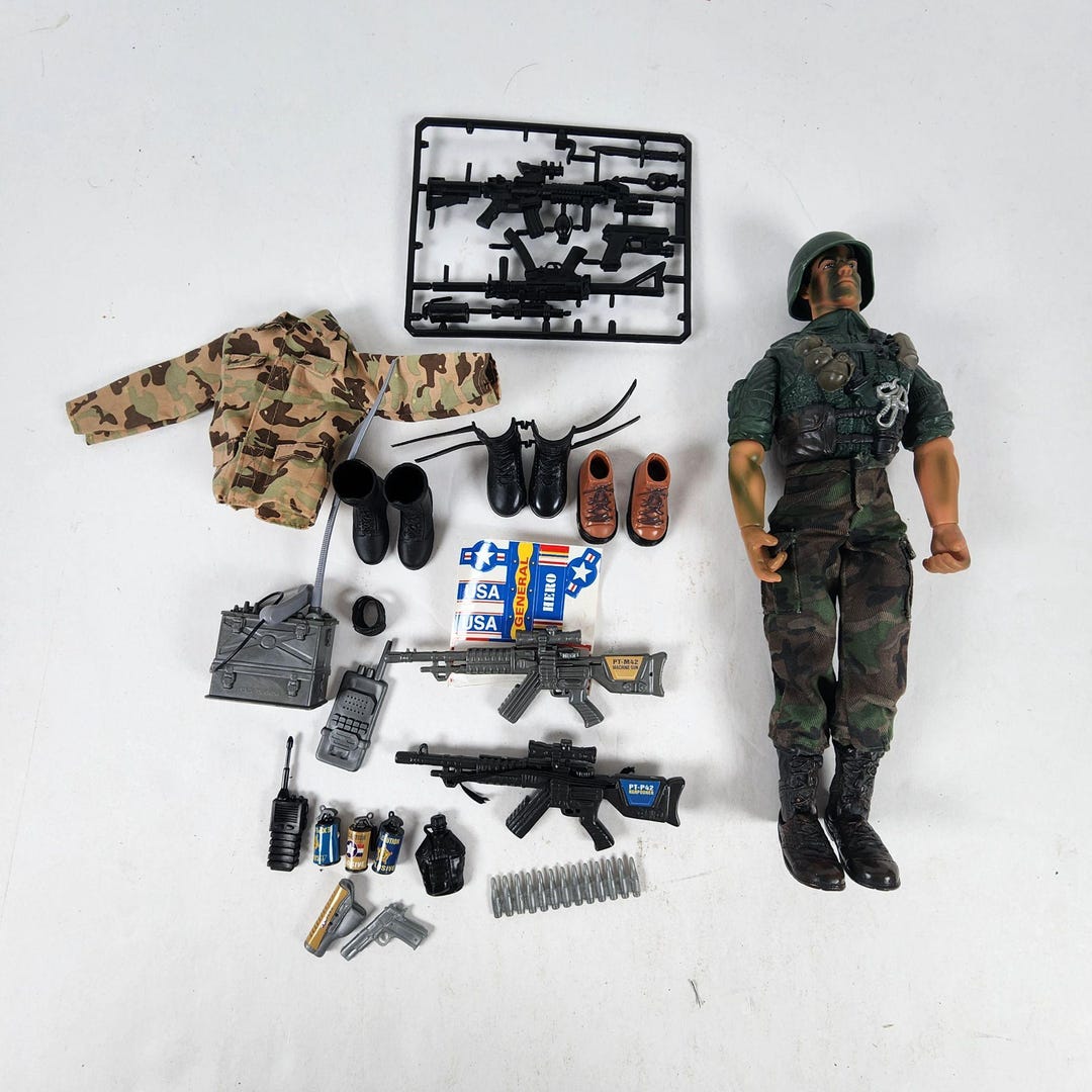 2003 Lanard Toys the Ultra Corps 10110 Recon Scout Stryke Action Figure ...