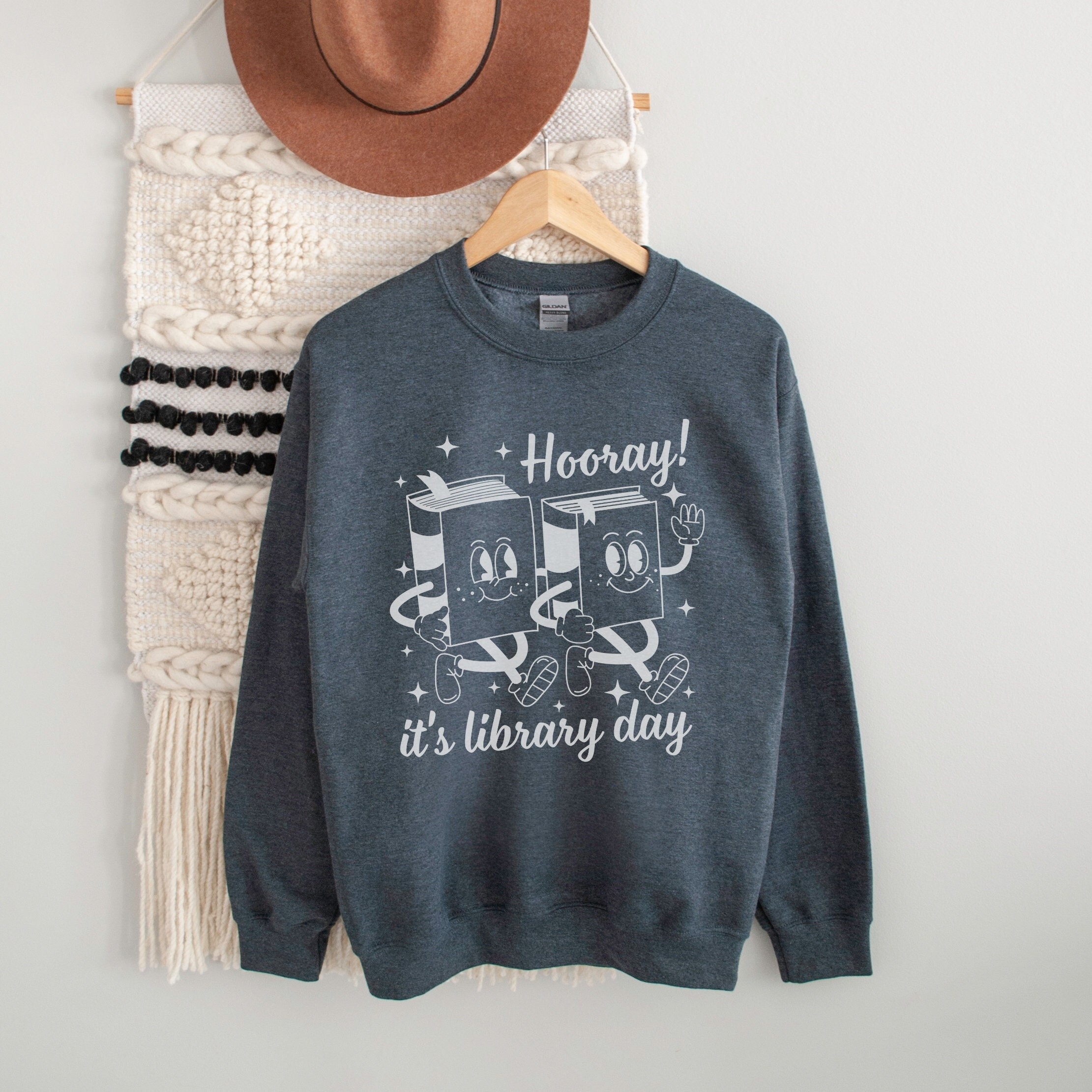 Hooray It's Library Day, Retro Book Sweatshirt, Bookish Clothing, Read ...