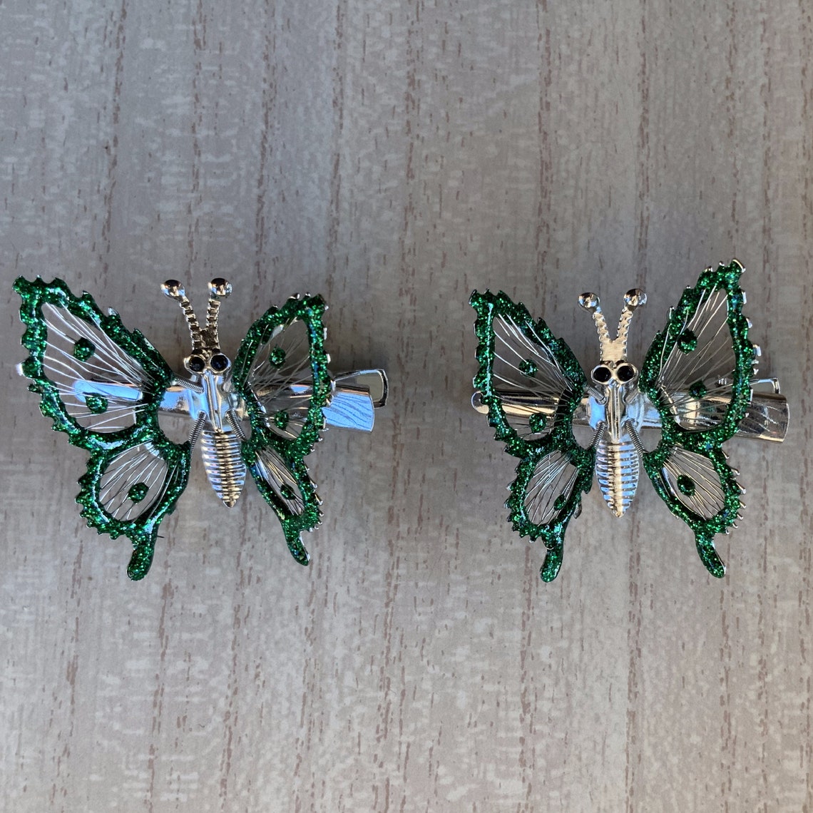 90’s Vintage Green/silver Moving Wings Butterfly Clip Set - Etsy