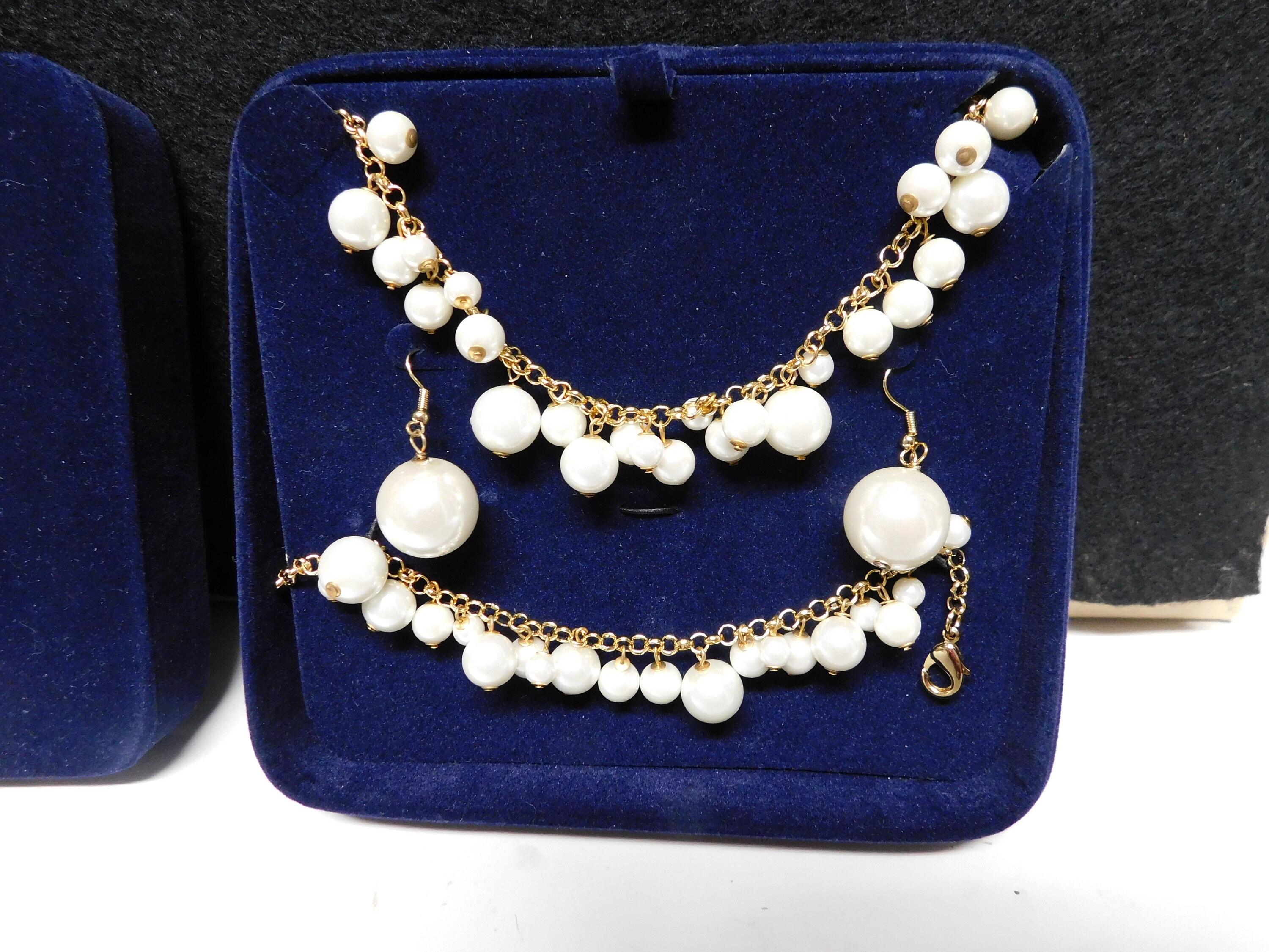 Stauer Pearl Necklace, Bracelet, and Earring Set - Etsy
