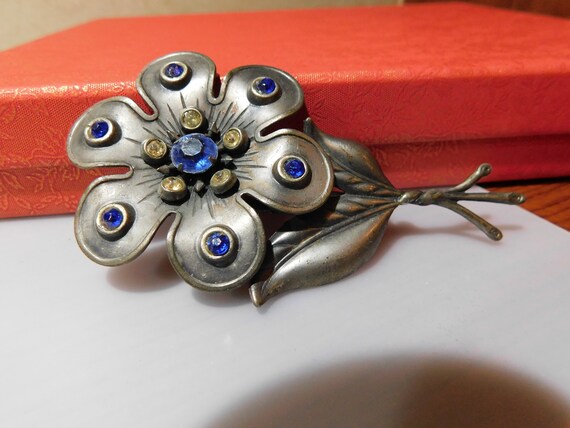Vintage Silver Metal Flower Pin With Paste Blue and Clear - Etsy