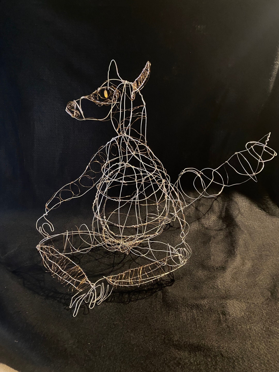 Larry the Lemur Wire Sculpture - Etsy