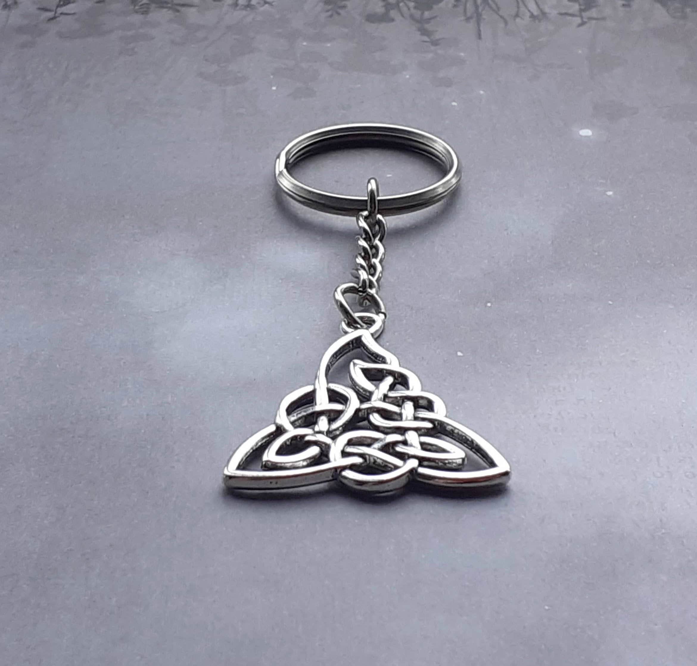 Celtic Knot Keychain - Etsy