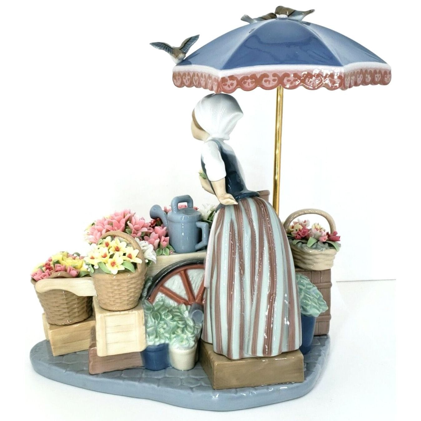 Lladro FLOWERS of the SEASON Female Flower Cart Figurine 1454 MINT No ...