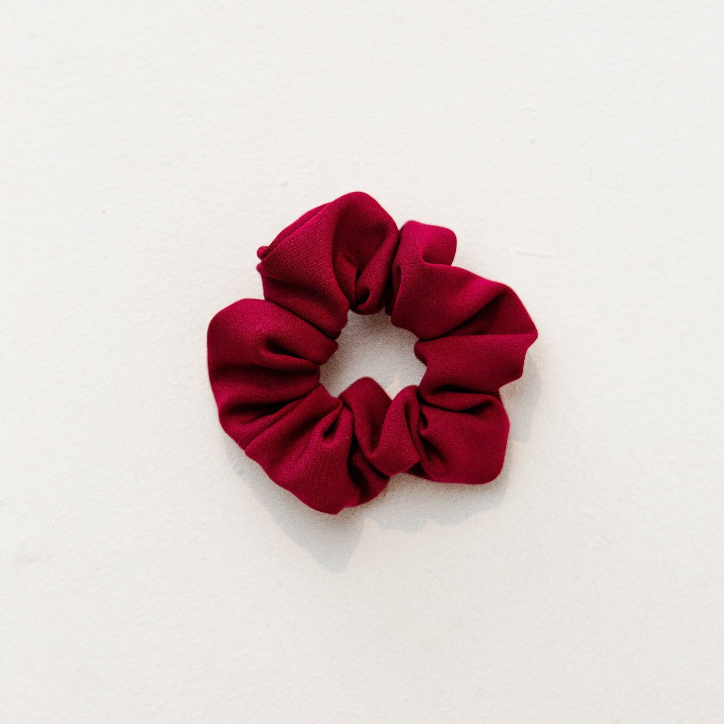 Dark Red Scrunchie / Red Medium Scrunchie / Hair Tie / Hair | Etsy