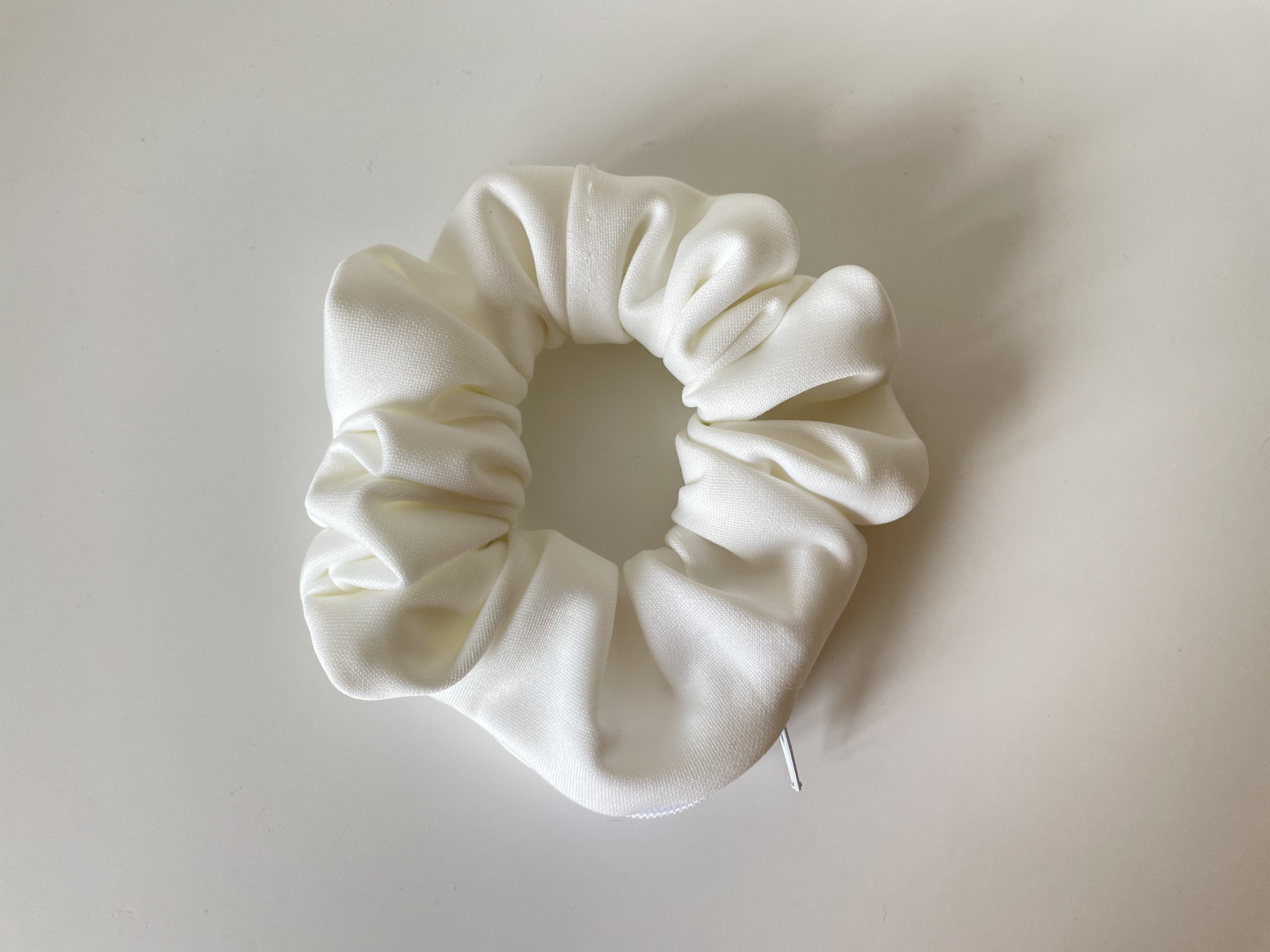 White Zipper Scrunchie / White Scrunchie with pocket / Pocket | Etsy