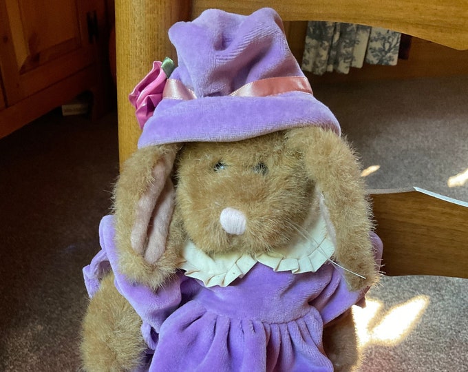 Vintage Boyds Bear Friends & Emily Rabbit in Lilac Velvet Dress and Hat ...
