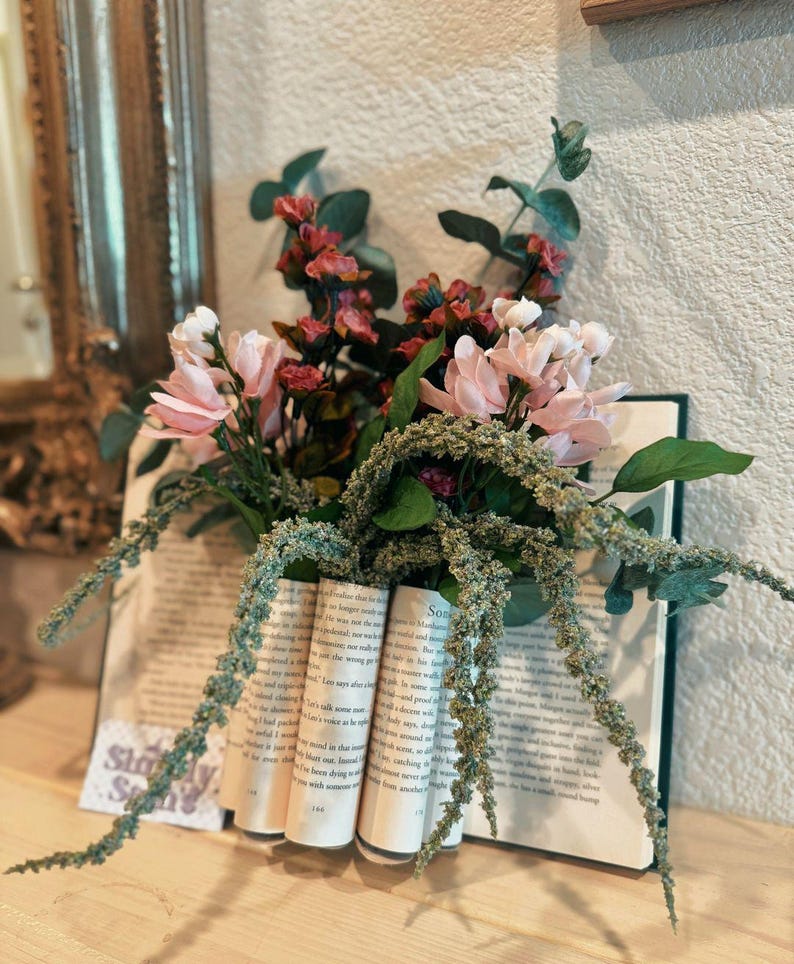 Handmade Upcycled Book Vase - Etsy