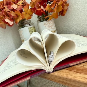 Handmade Upcycled Book Vase - Etsy