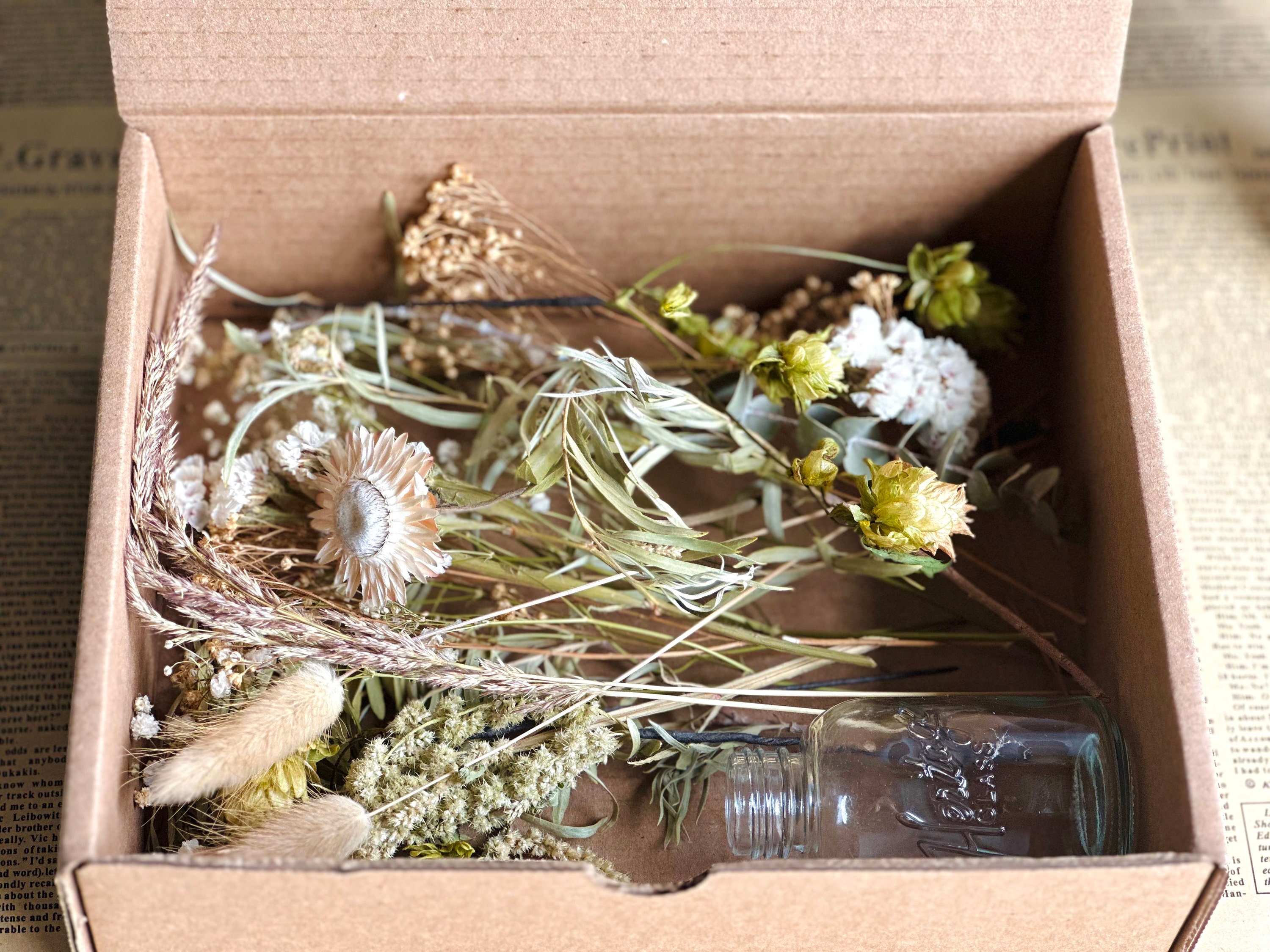 Boho Dried DIY Flower Craft Box, Mixed Dried Flowers, Cake and Table ...