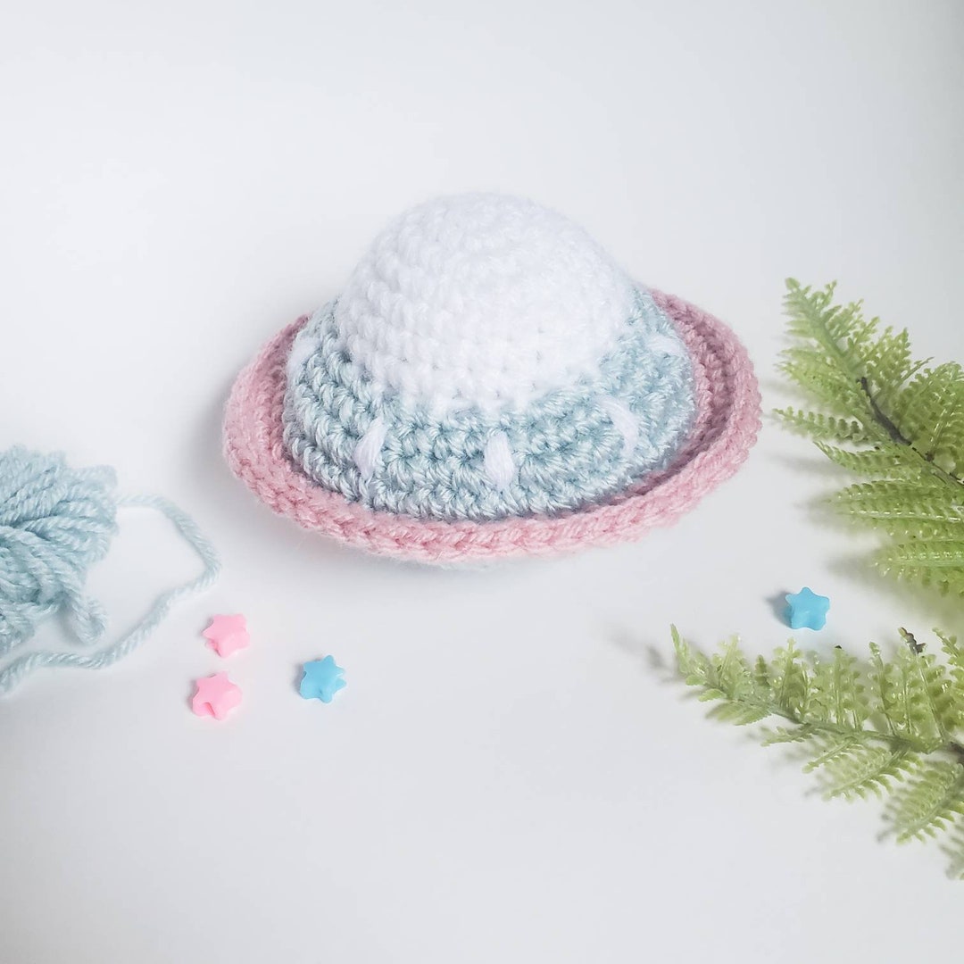 Mysterious Crochet Colorful UFO Amigurumi UFO Cute Spaceship Crochet ...