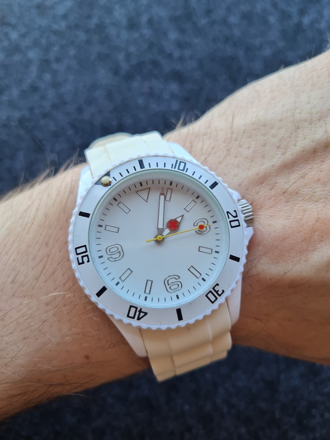 Deutsches Rotes Kreuz Uhr German Red Cross Quartz Men's - Etsy