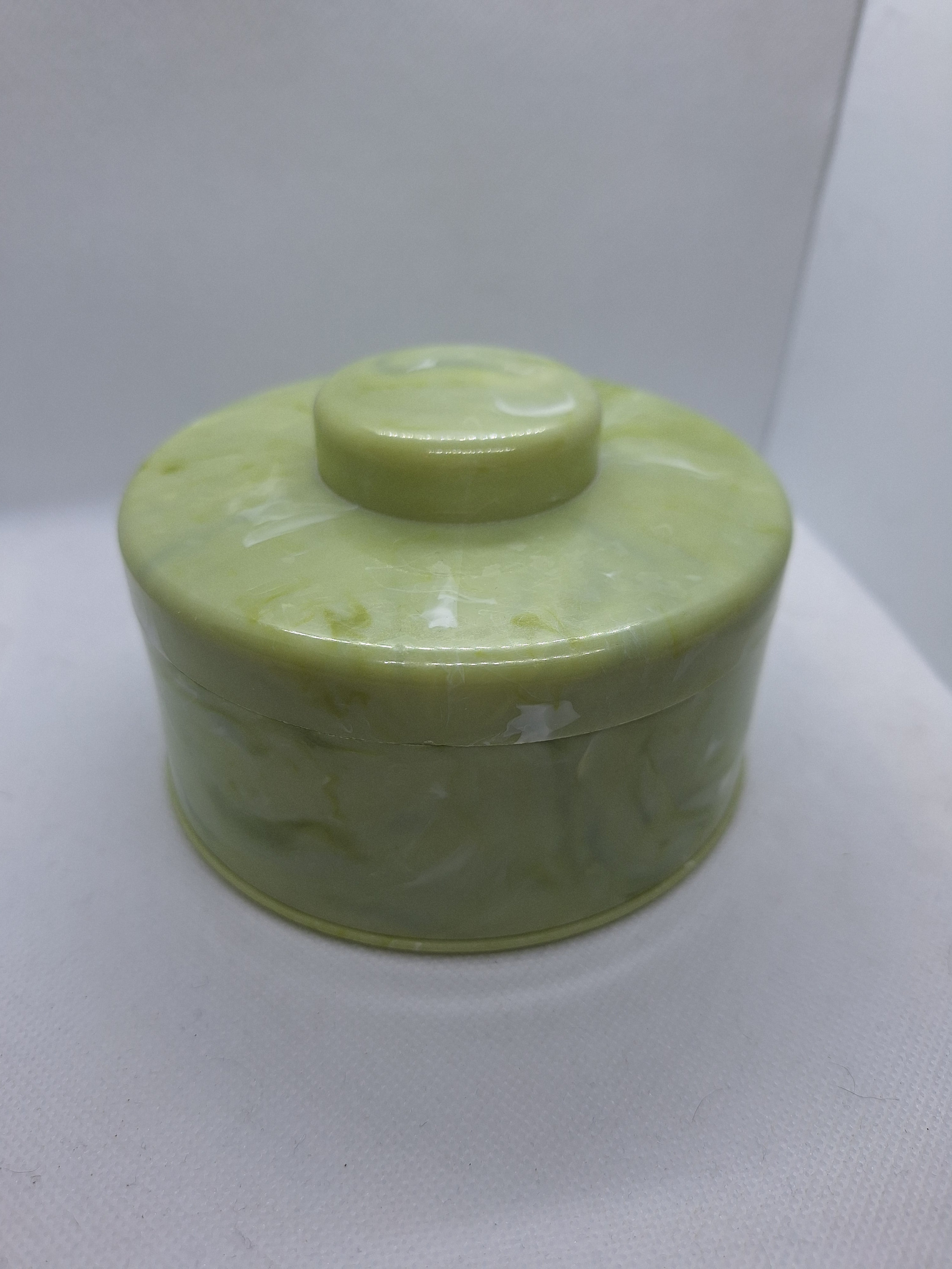 Vintage 1960s Green Plastic Powder Pot - Etsy