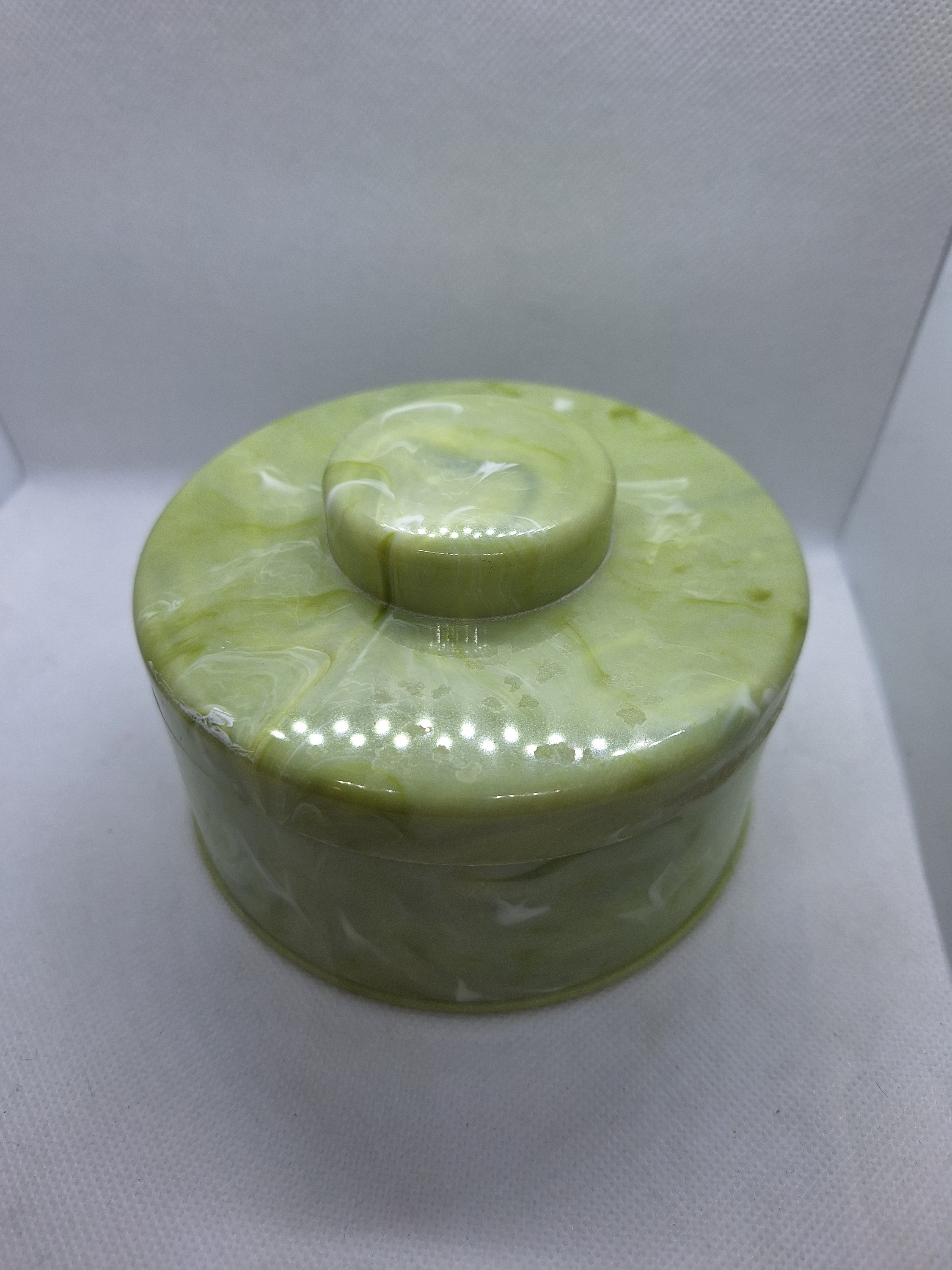 Vintage 1960s Green Plastic Powder Pot - Etsy
