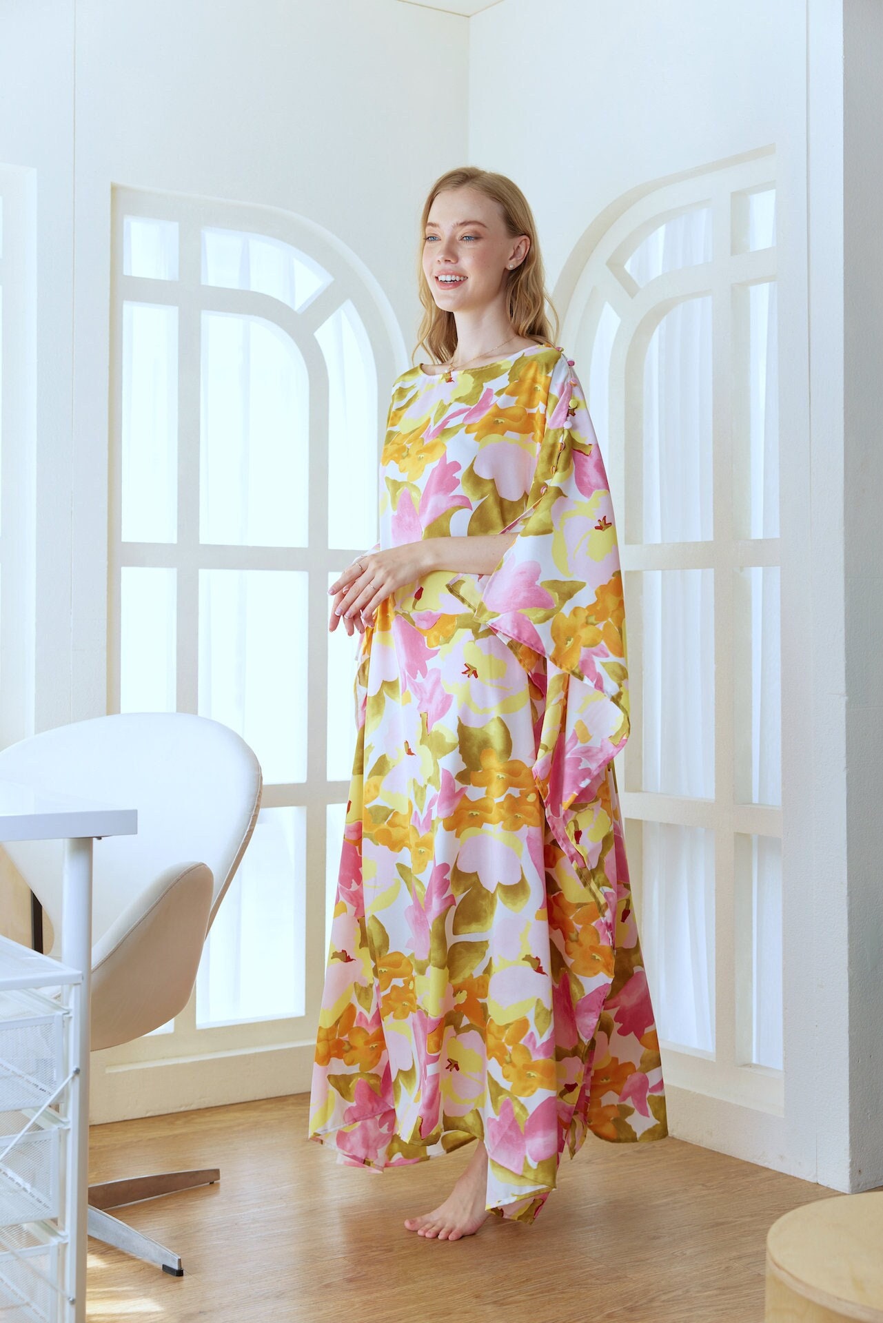 Baby Pink Green Floral Button at Shoulder- Kaftan Pajamas Women Silk ...