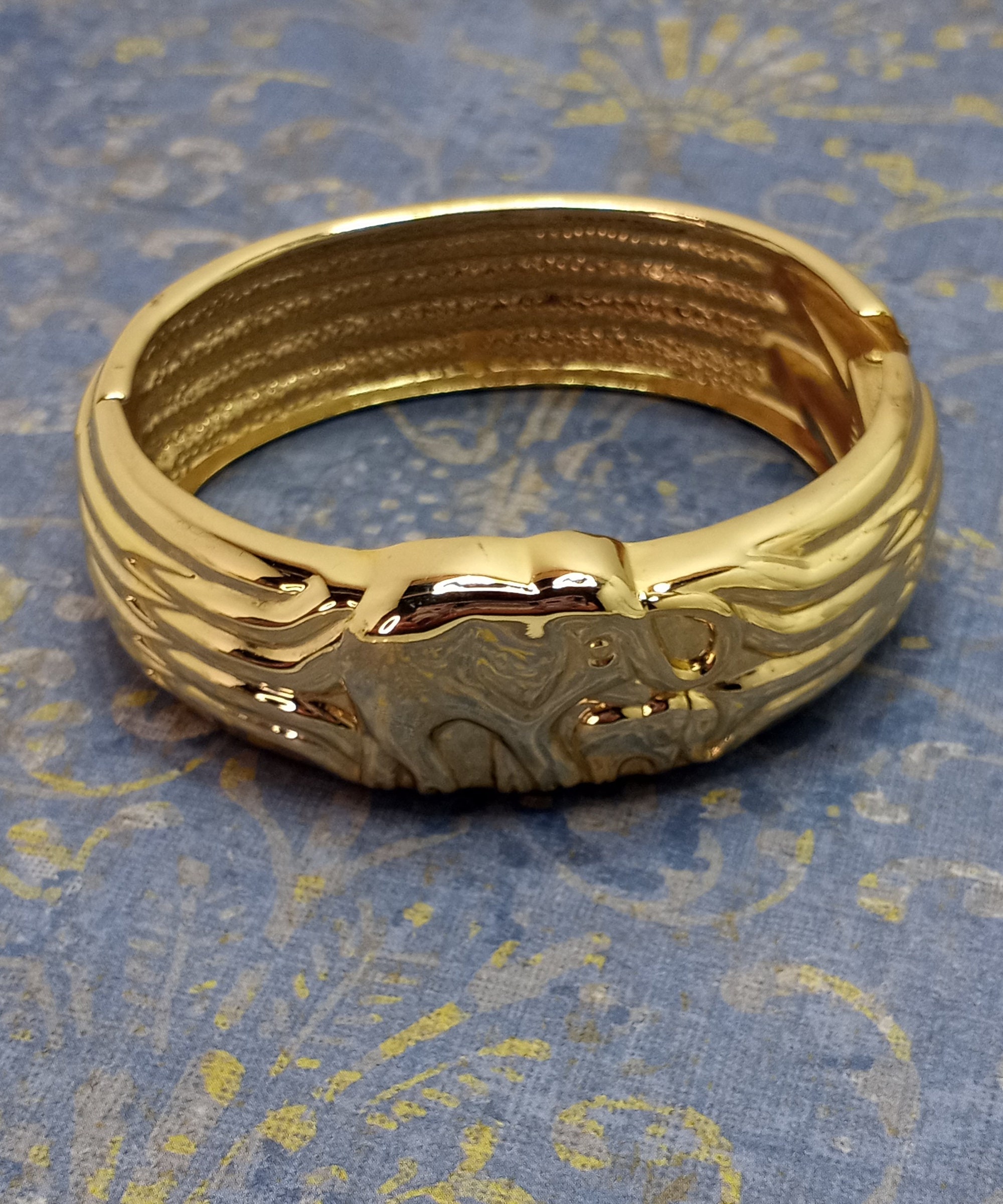 Vintage Gold Tone Elephant Hinged Clamp Bracelet - Etsy