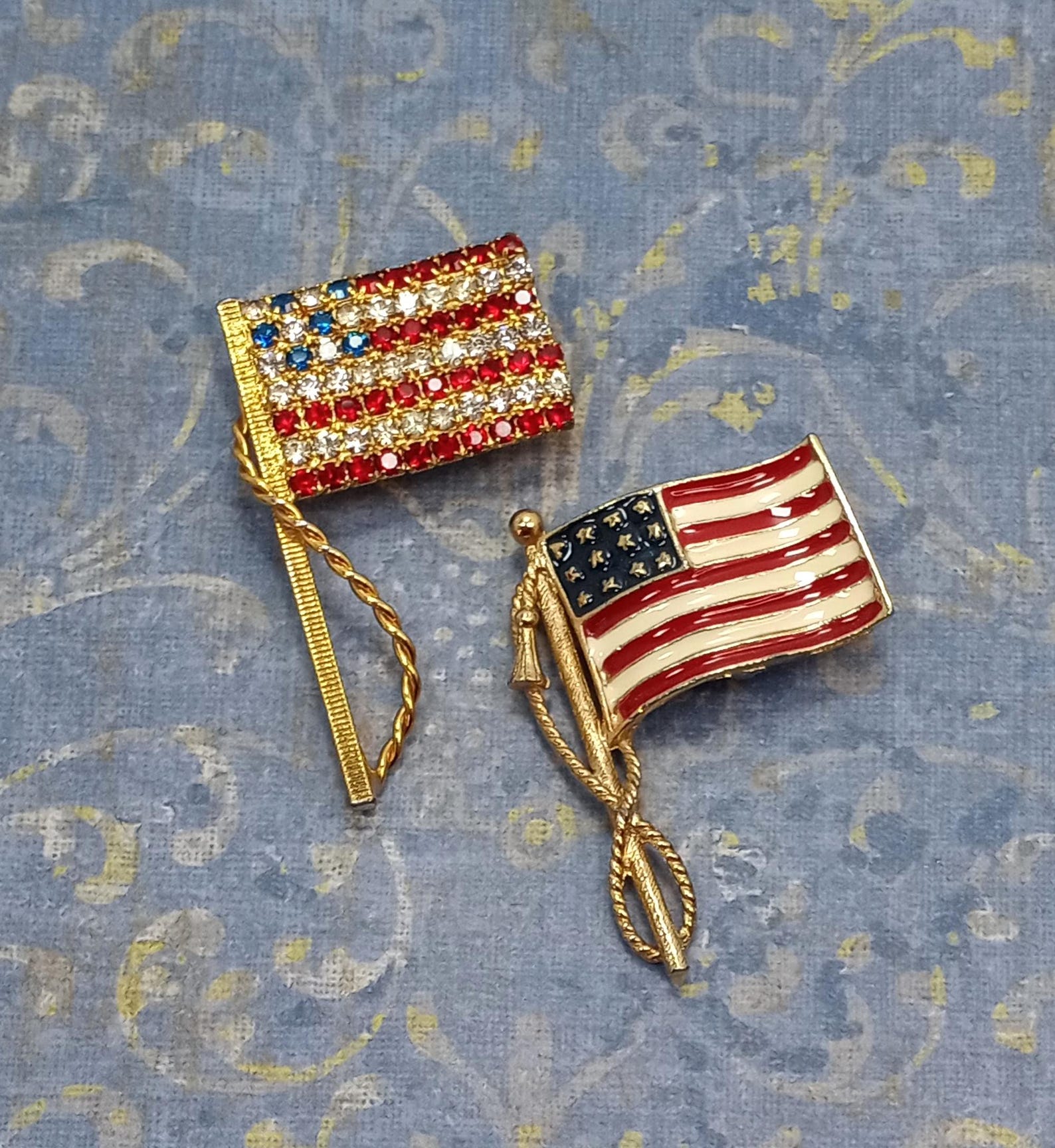 Vintage 2 American Flags Gold Tone Red White and Blue Enamel and ...